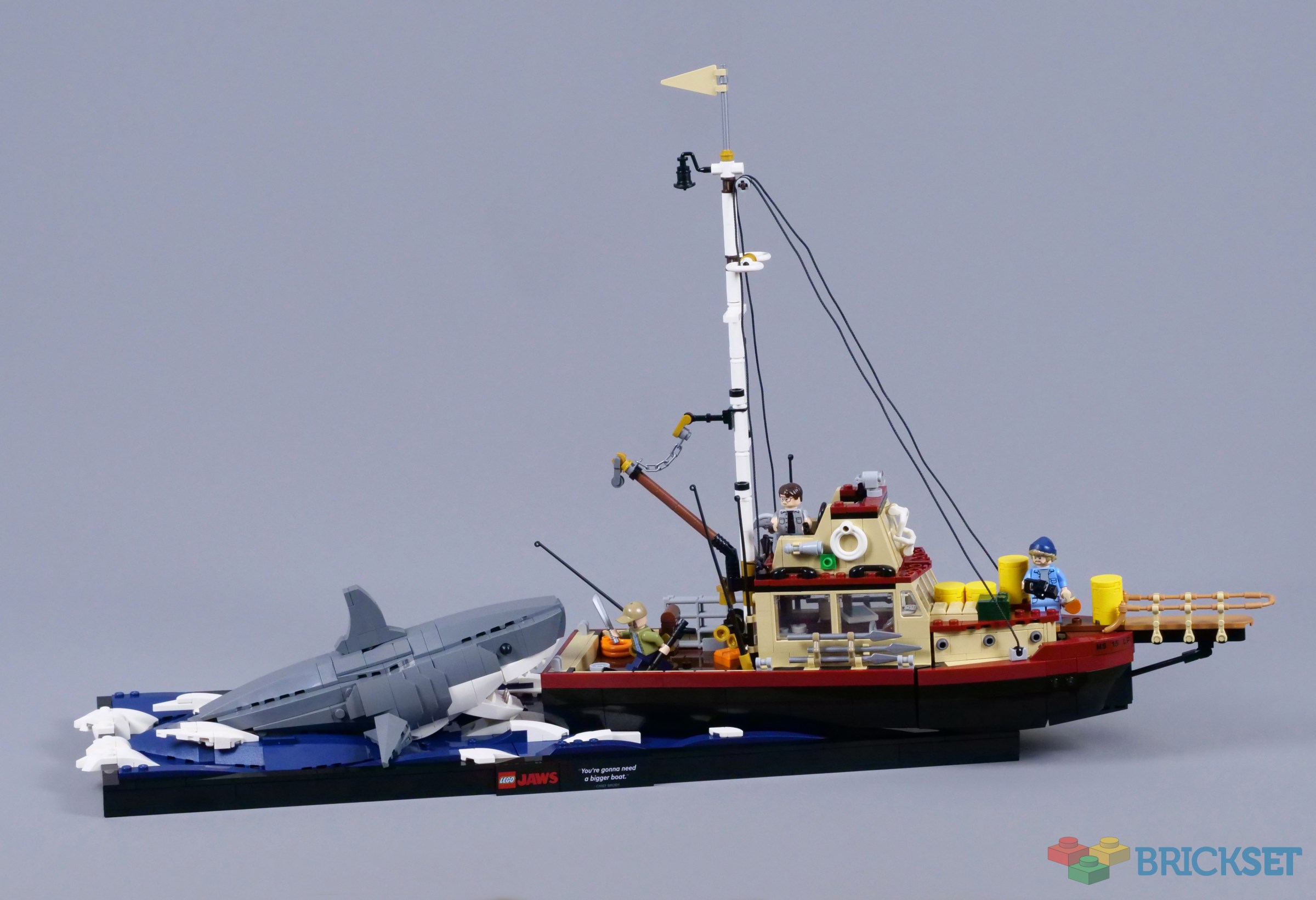 LEGO Ideas 21350 Jaws review | Brickset
