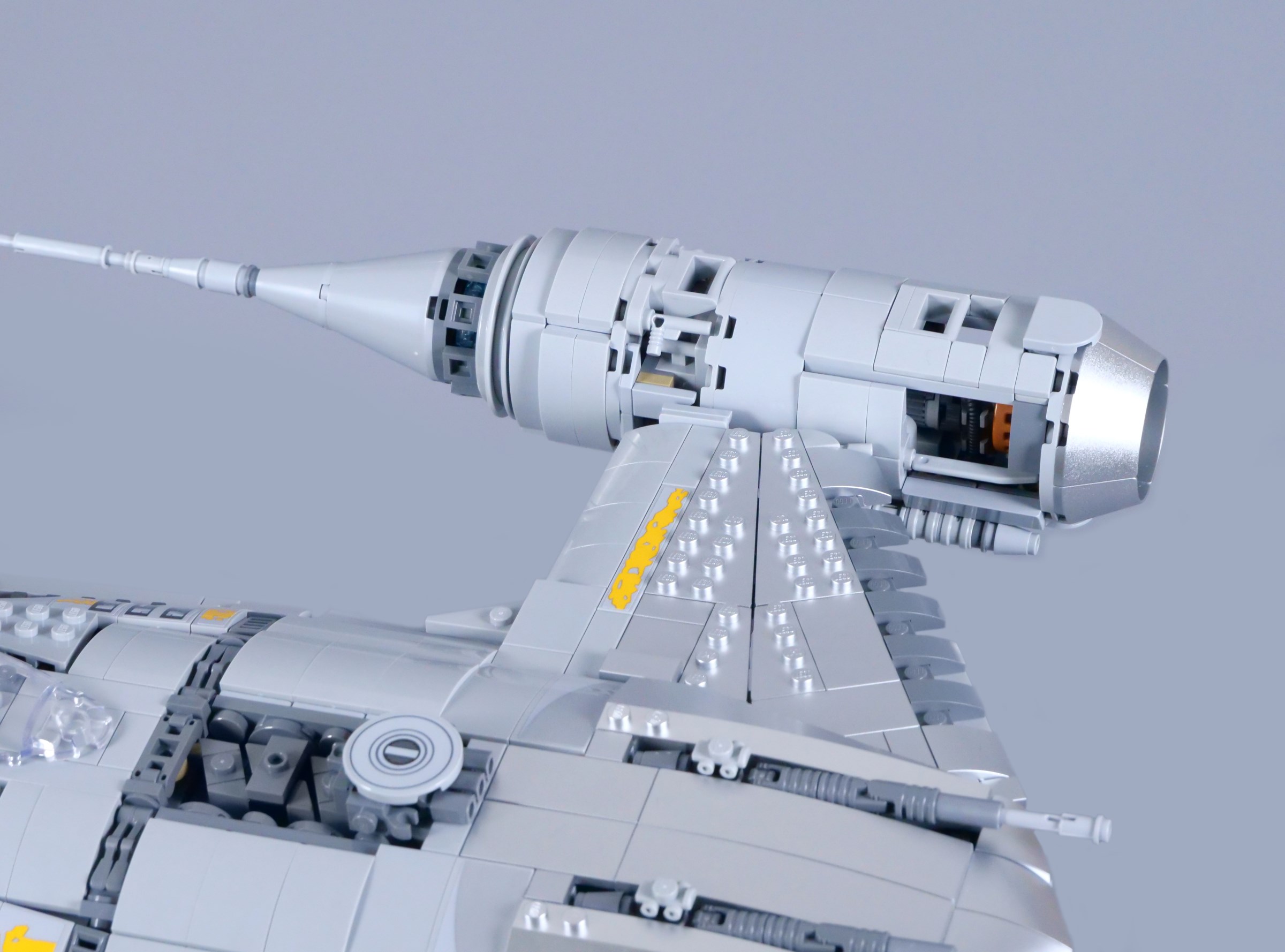 LEGO Star Wars 75442 The Mandalorian's N-1 Starfighter review | Brickset