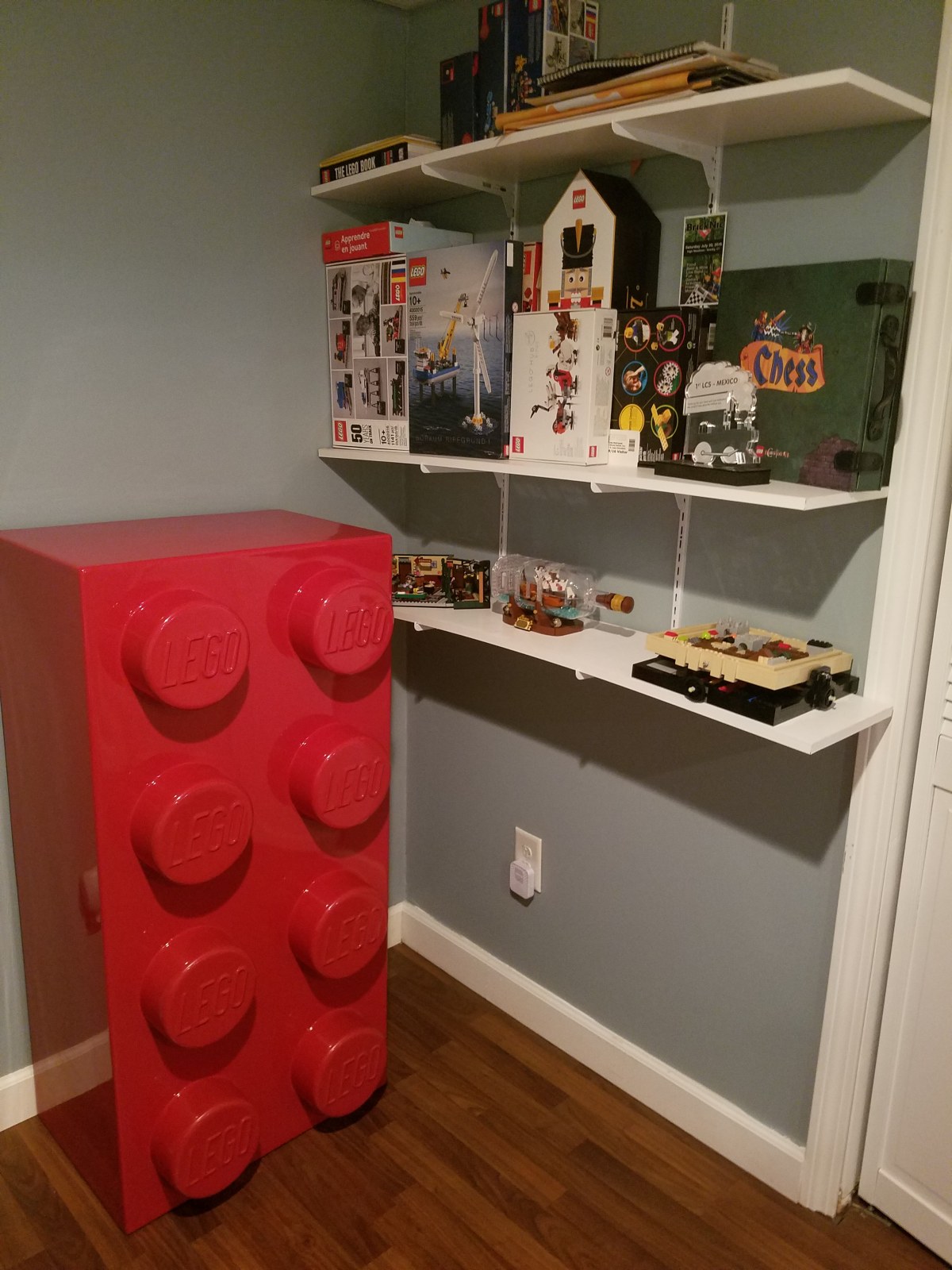 Storage solutions: johnnythunderlego | Brickset