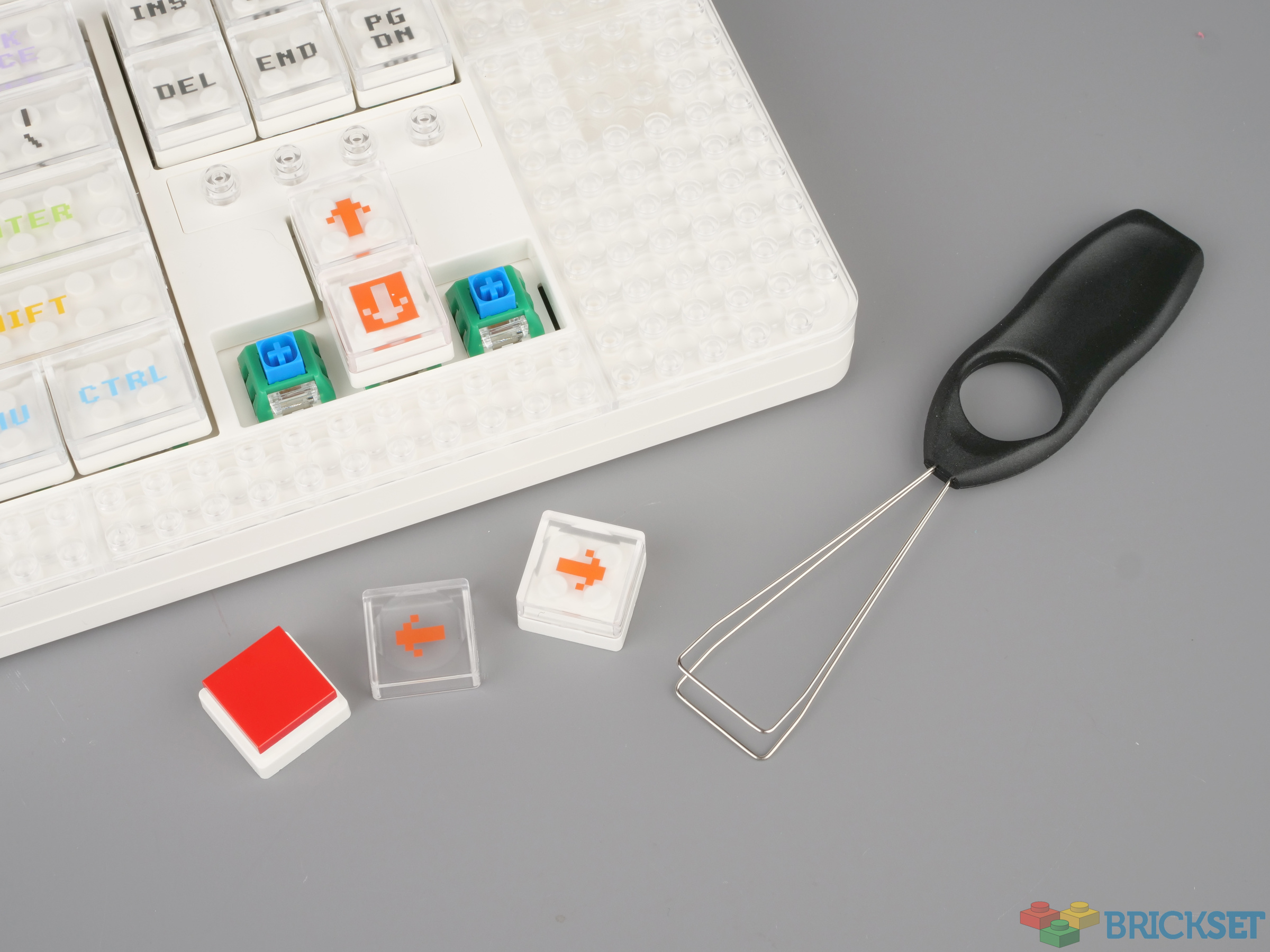 LEGO MelGeek Pixel brick-compatible keyboard review | Brickset