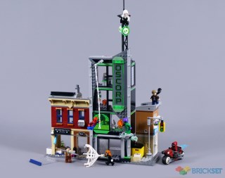 LEGO Marvel Super Heroes 76324 Spider-Man vs. Oscorp review | Brickset