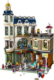 LEGO Modular Buildings 11371 Shopping Street announced! | Brickset
